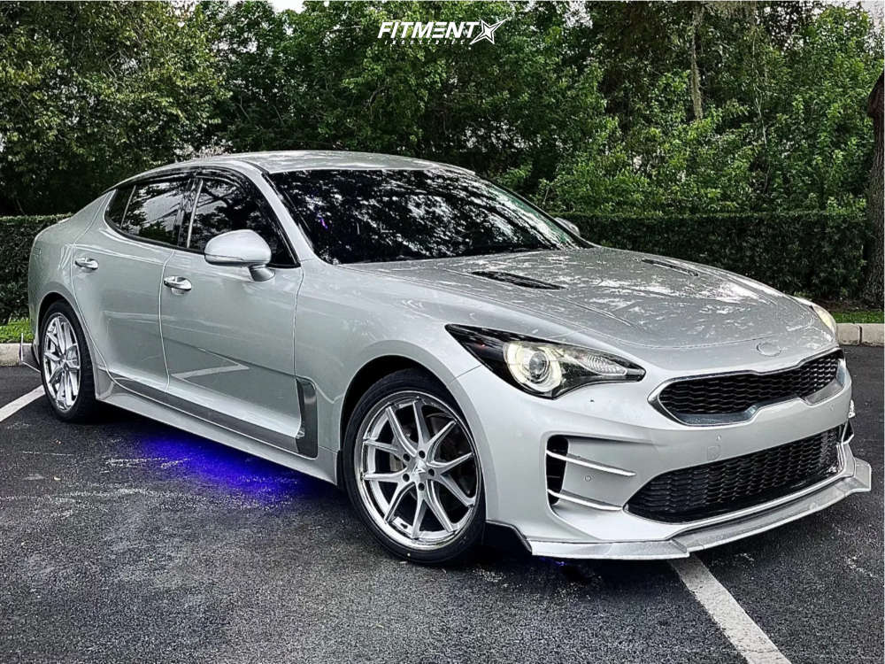 2018 Kia Stinger Base with 19x8.5 Ferrada FR2 and Lexani 255x35 on ...