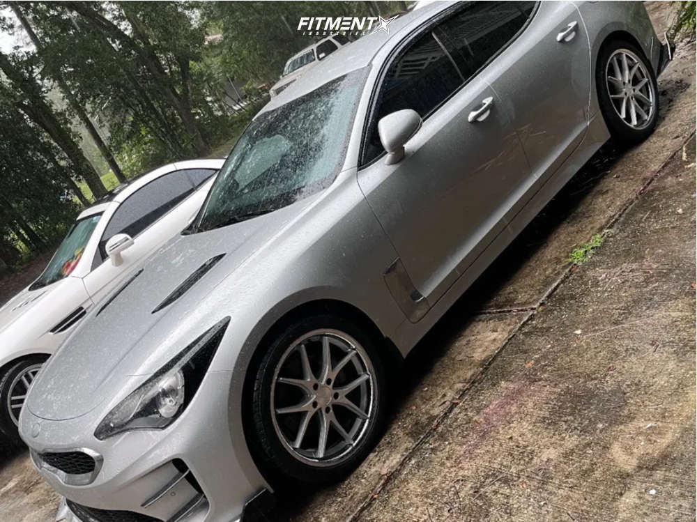 2018 Kia Stinger Base with 19x8.5 Ferrada FR2 and Lexani 255x35 on ...