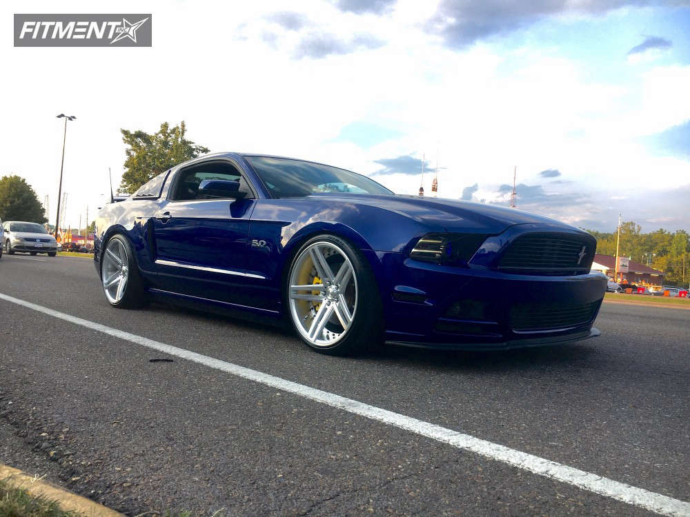 2014 Ford Mustang GT with 20x10 Axe EX20 and Delinte 275x30 on ...