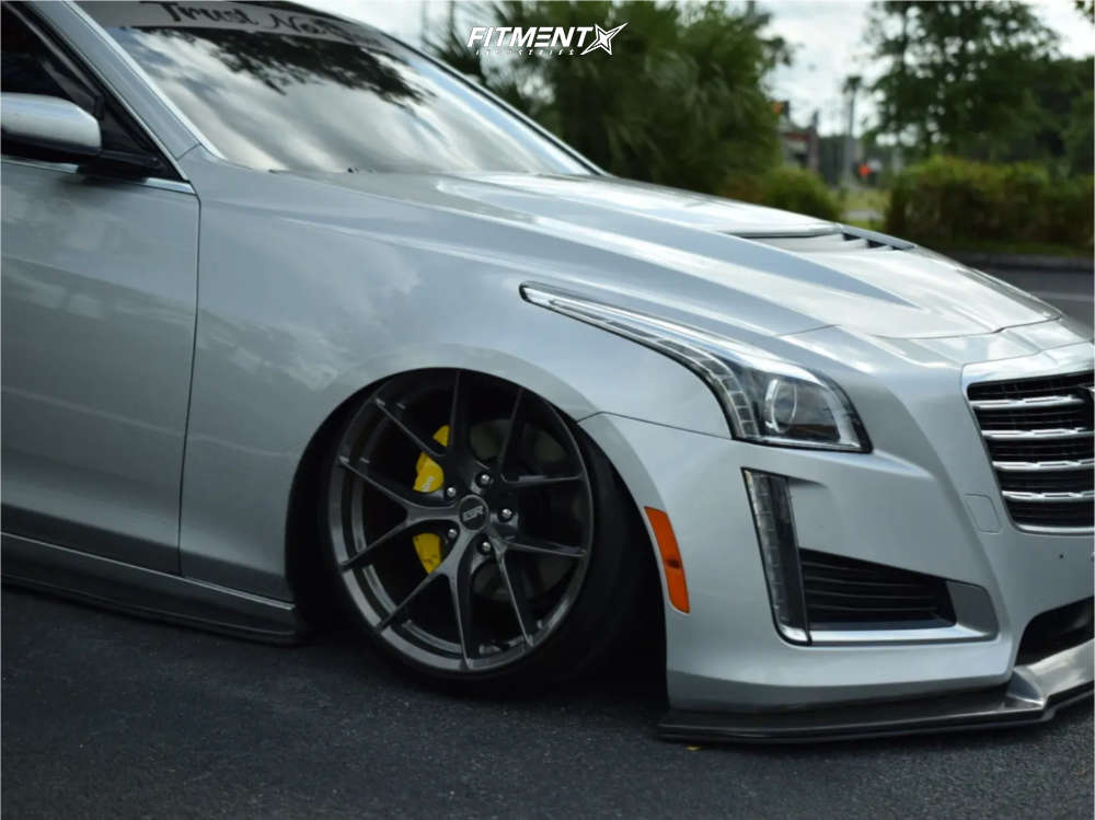 2019 Cadillac CTS Premium Luxury with 19x9.5 ESR Rf2 and Continental ...