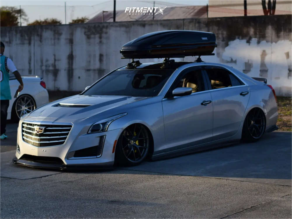 2019 Cadillac CTS Premium Luxury with 19x9.5 ESR Rf2 and Continental ...