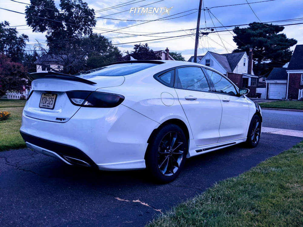 2015 Chrysler 200 S with 18x8 Platinum Revelation and Vercelli 245x45 ...