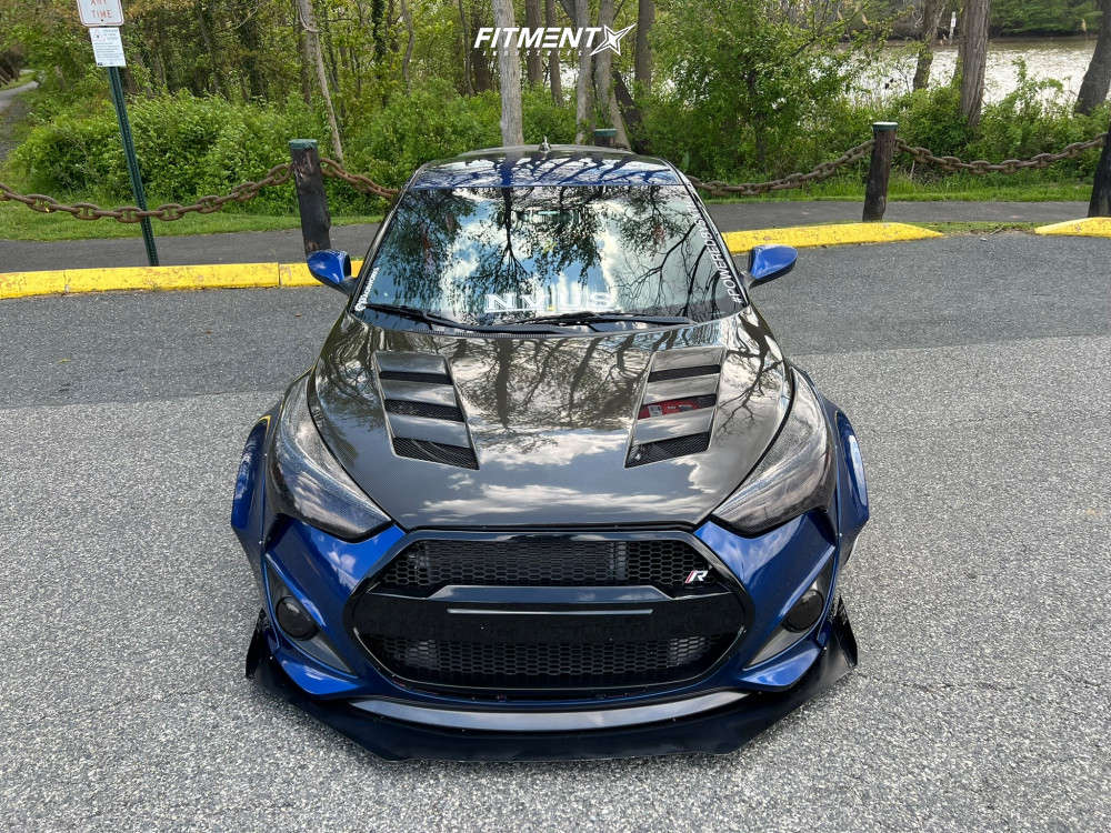 2016 Hyundai Veloster Turbo R-Spec with 18x11 Forgestar M14 and Atlas ...