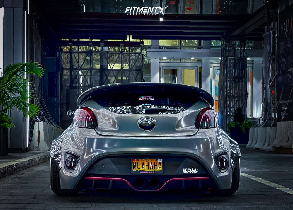 2016 Hyundai Veloster Turbo R-Spec with 18x11 Forgestar M14 and Atlas ...