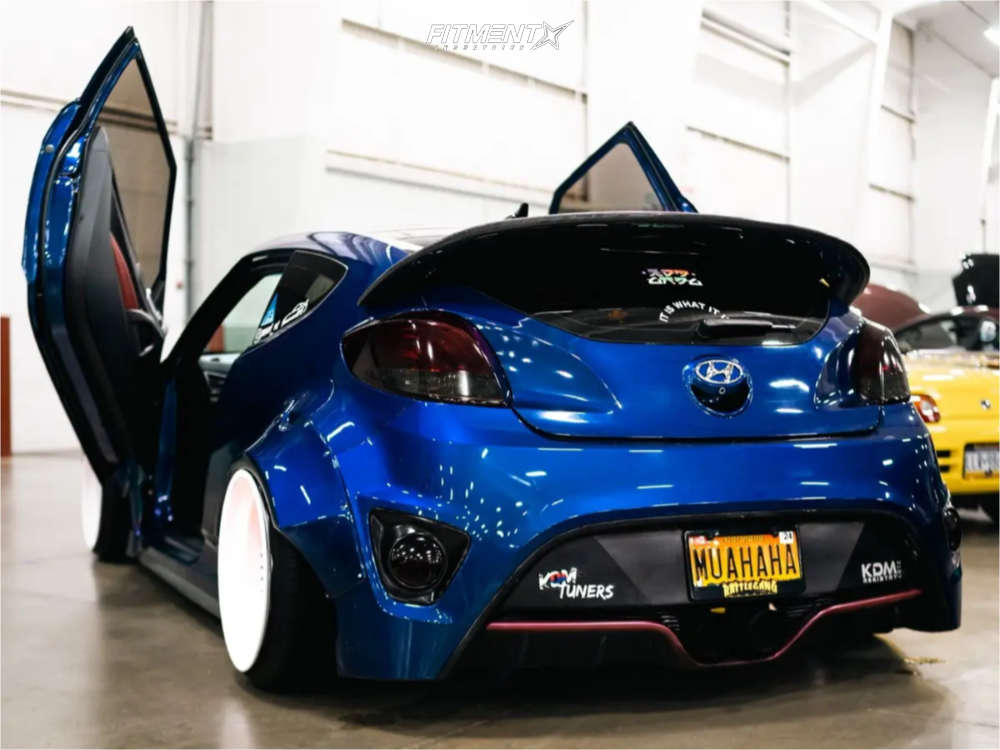 2016 Hyundai Veloster Turbo R-Spec with 18x11 Forgestar M14 and Atlas ...