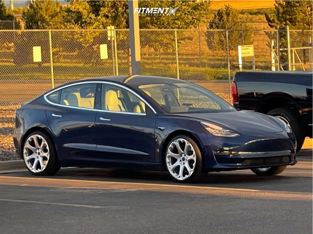 2020 Tesla 3 Performance with 20x10 Heritage Kokoro Monoc and Michelin ...