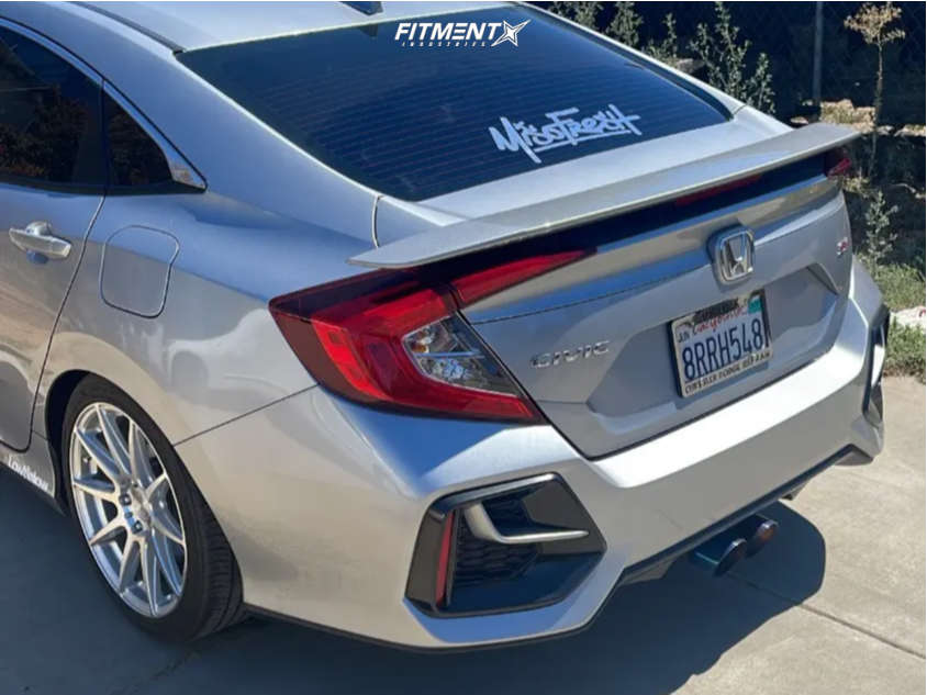 2020 Honda Civic Si with 18x8 Niche Essen and Goodyear 235x40 on ...