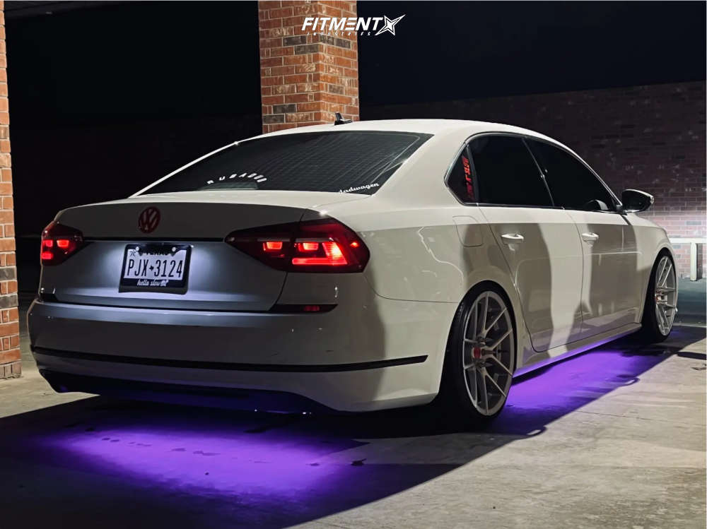 2016 Volkswagen Passat SE with 19x9.5 Avant Garde M510 and Fullrun ...