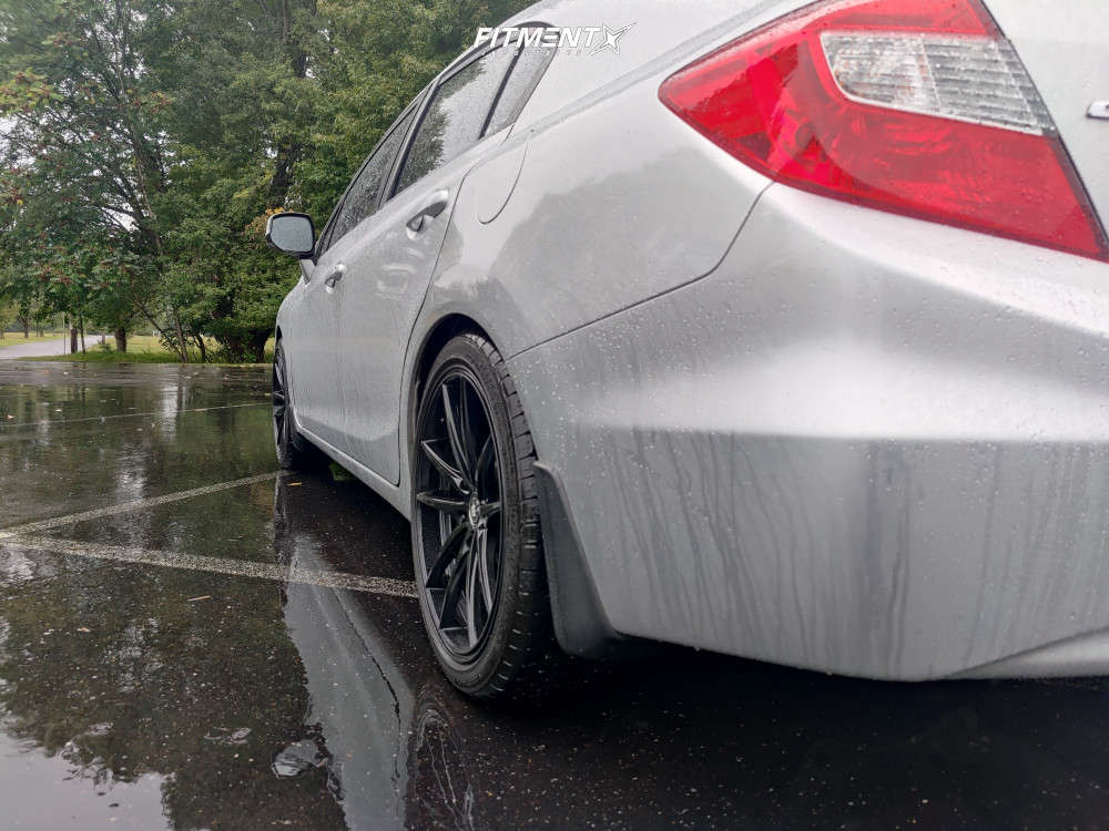 2012 Honda Civic EX-L with 18x8 Konig Oversteer and Vercelli 225x40 on ...