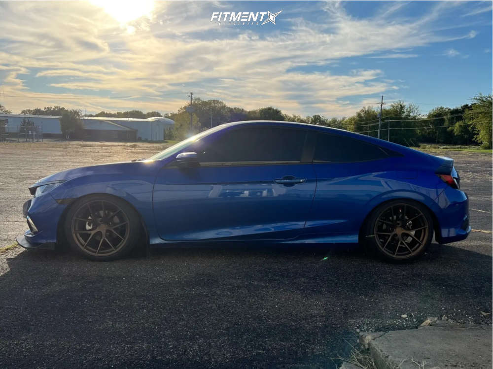 2019 Honda Civic LX with 18x9.5 Aodhan Aff7 and Lexani 235x40 on ...