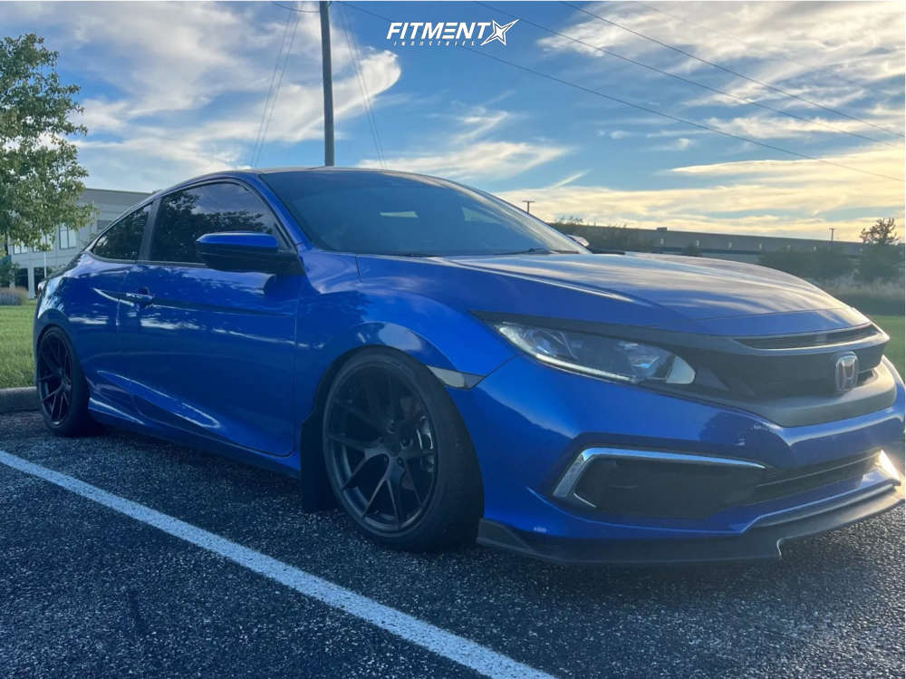2019 Honda Civic LX with 18x9.5 Aodhan Aff7 and Lexani 235x40 on ...
