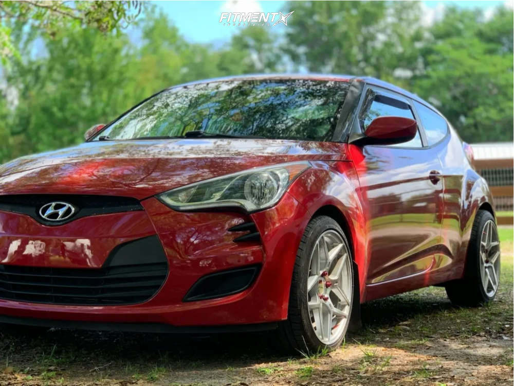 2016 Hyundai Veloster Base with 18x8.5 Versus Racing Vs23 and ...