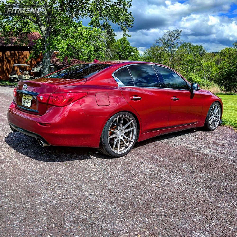 2014 INFINITI Q50 Base with 20x9 Rohana Rf2 and Hankook 245x35 on ...