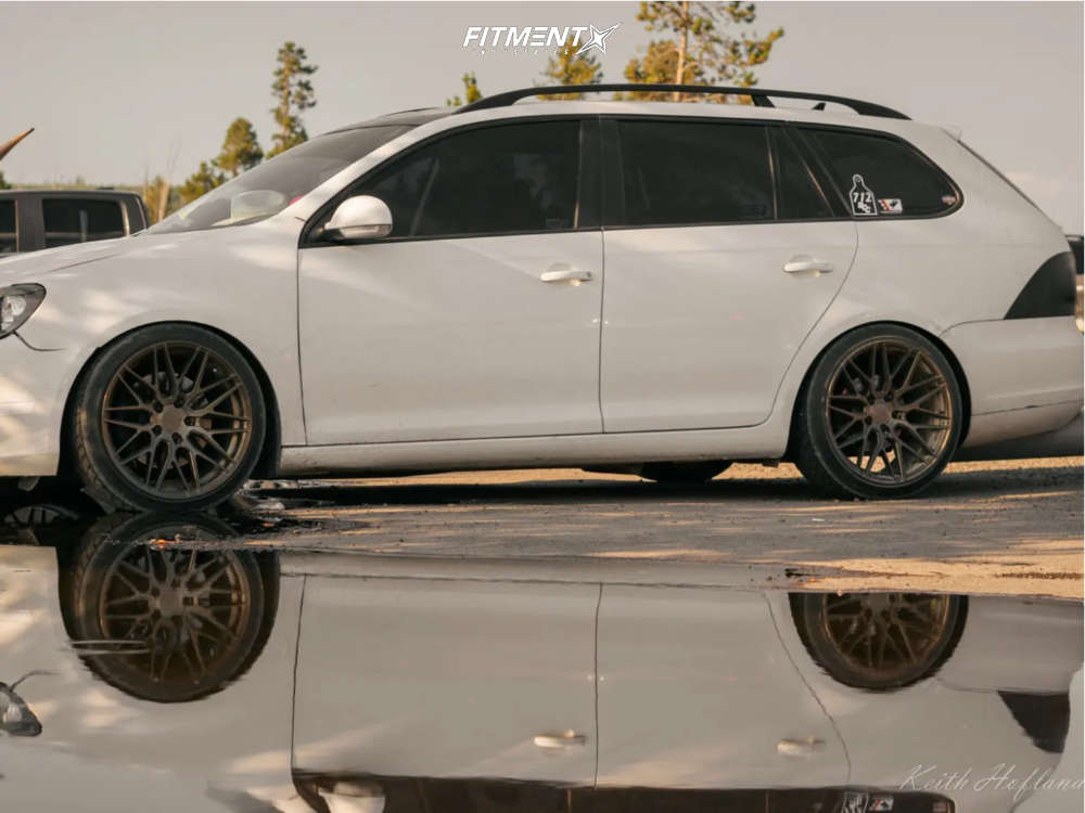 2013 Volkswagen Jetta TDI with 18x9.5 F1R F103 and Nitto 225x40 on ...