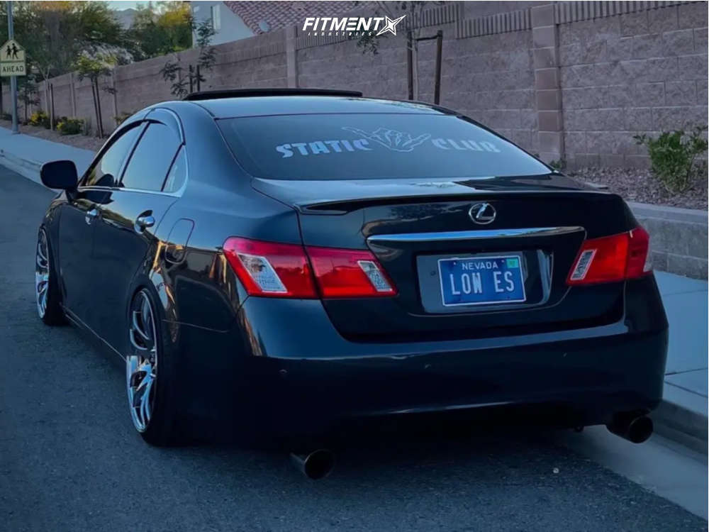 2007 Lexus ES350 Base with 19x9.5 Vordoven Forme 9 and Lexani 225x35 on ...