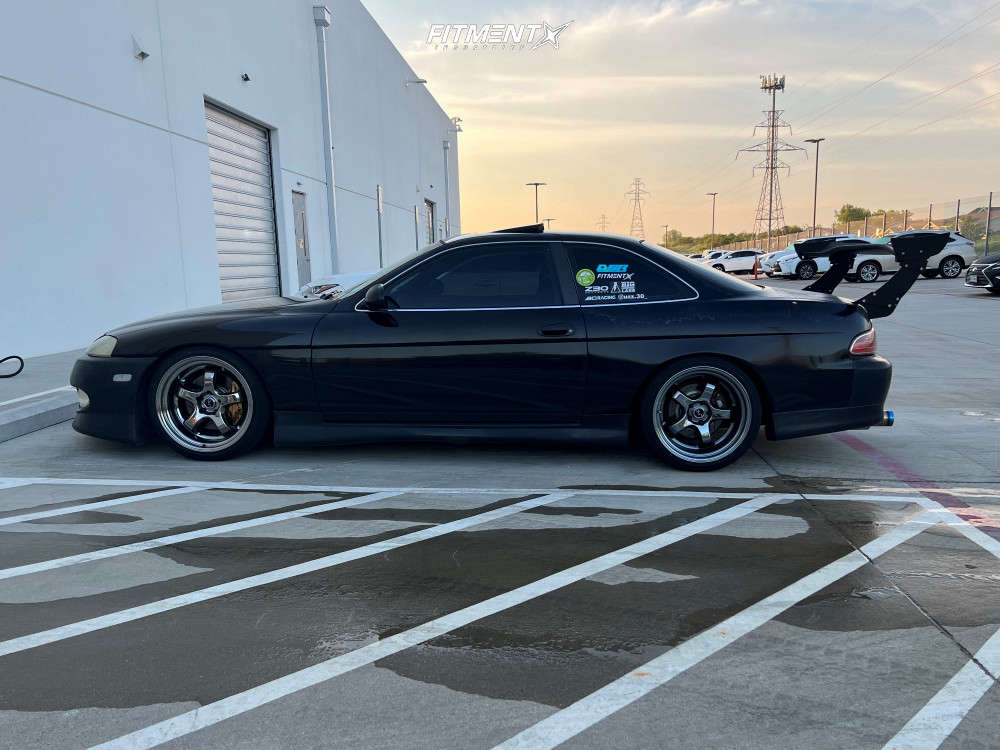 1998 Lexus SC400 Base with 19x9.5 JNC Jnc017 and Vercelli 225x40 on ...