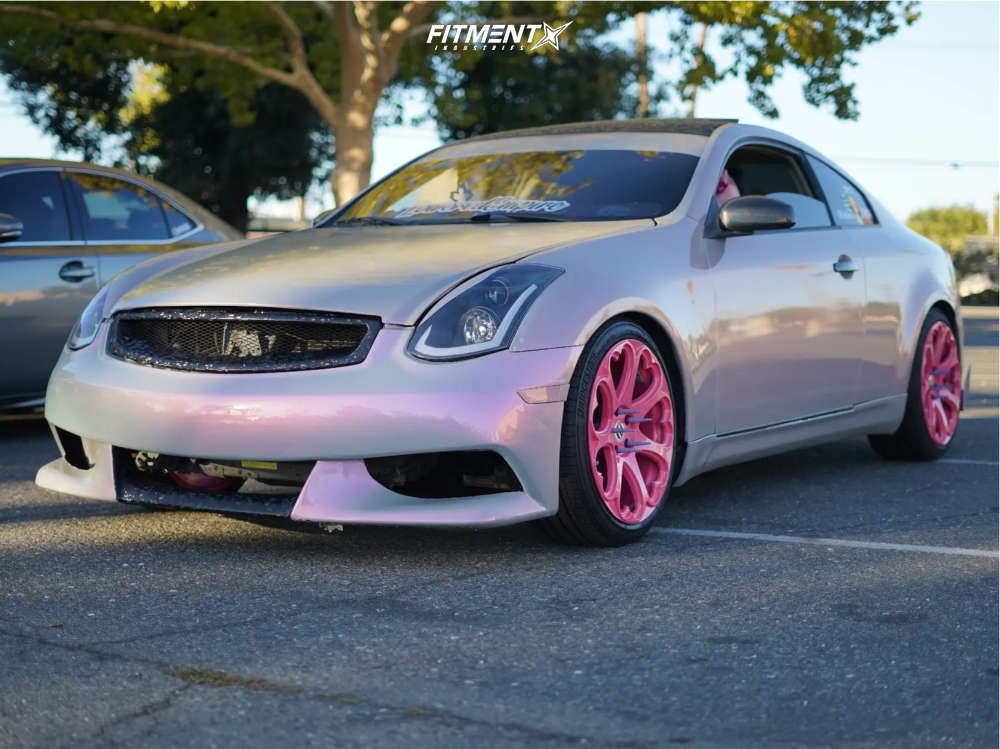 2004 INFINITI G35 Base with 19x9.5 Heritage Kokoro Monoc and ...