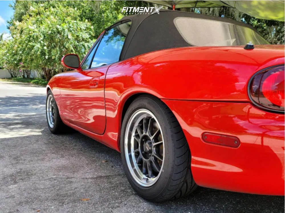 2004 Mazda Miata Base with 15x7.5 Konig Hypergram and Nitto 205x50 on ...