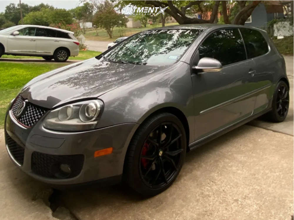 2009 Volkswagen GTI Base with 18x8 Drag Dr67 and Toyo Tires 225x40 on ...
