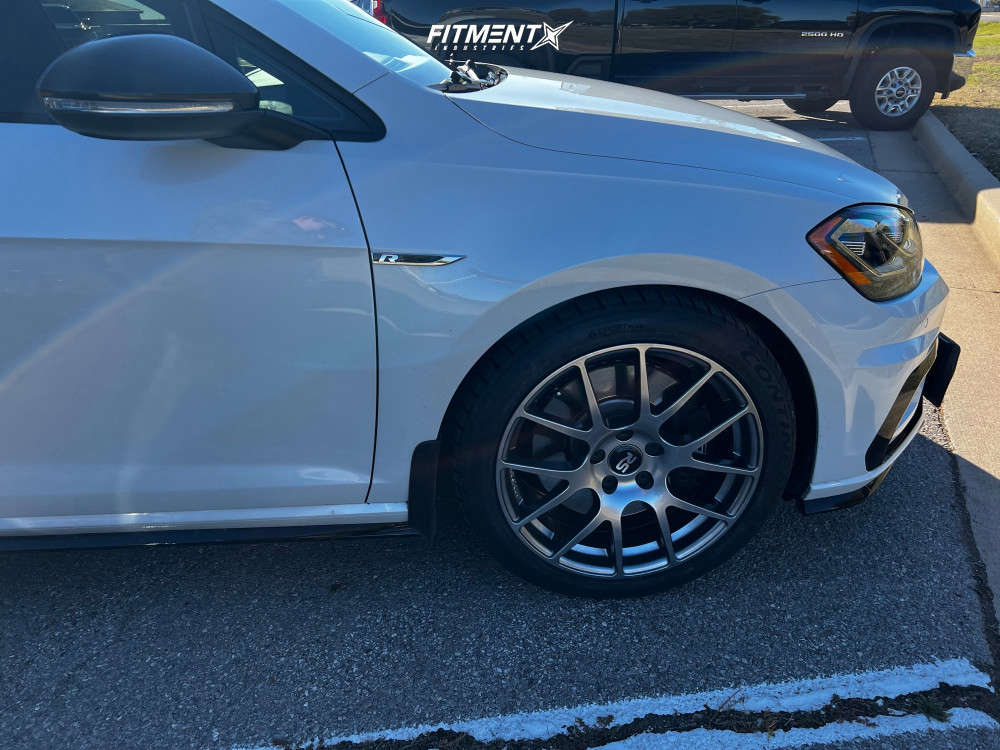 2019 Volkswagen Golf R Base with 18x8.5 Neuspeed RSe12 and Continental ...