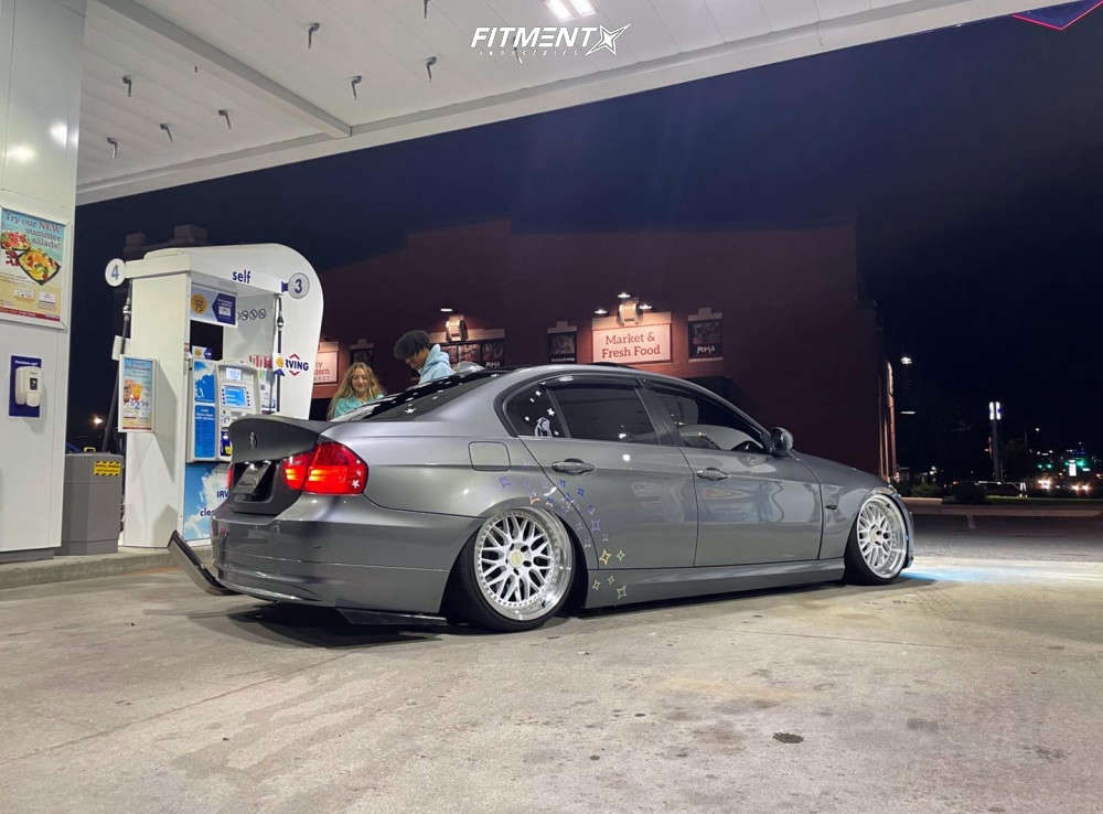 2011 BMW 328i Base with 19x9.5 ESR Sr01 and Vercelli 225x35 on ...