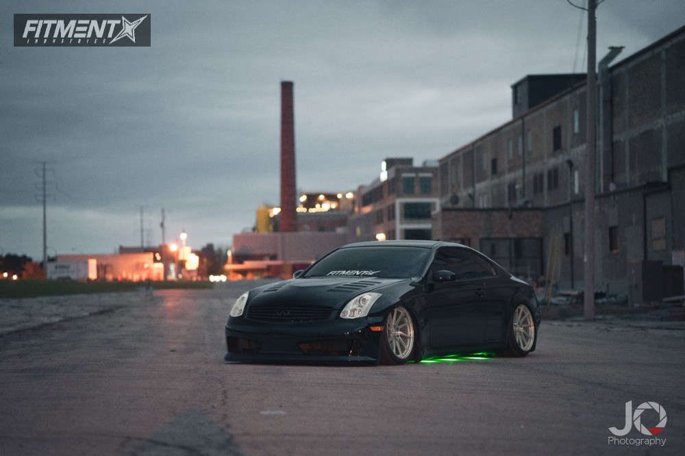 2004 INFINITI G35 Rwd 2dr Coupe w/Leather (3.5L 6cyl 6M) with 19x9.5 ...