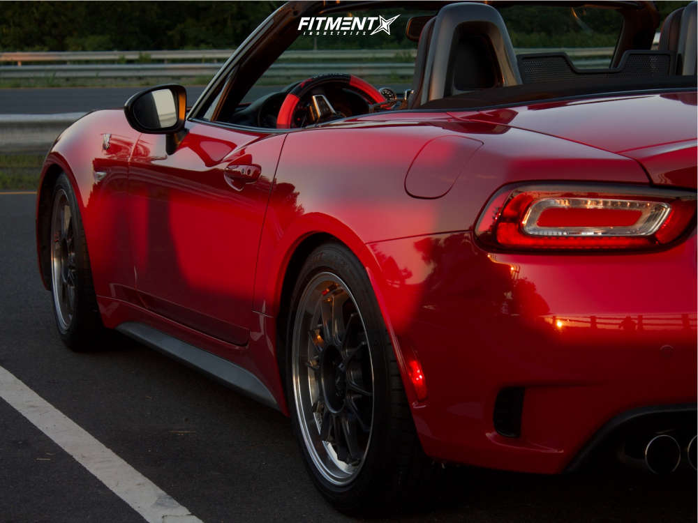 2017 Fiat 124 Spider Abarth with 17x8 Konig Hypergram and Michelin ...