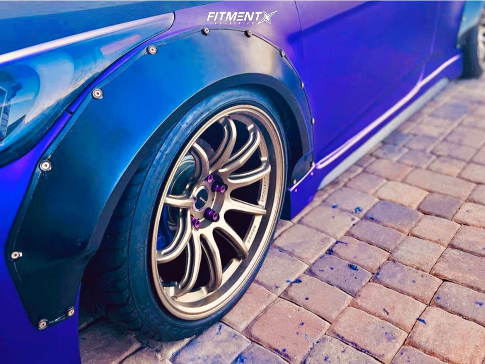 2016 Hyundai Veloster Turbo R-Spec with 18x10.5 AVID1 Av40 and Federal ...