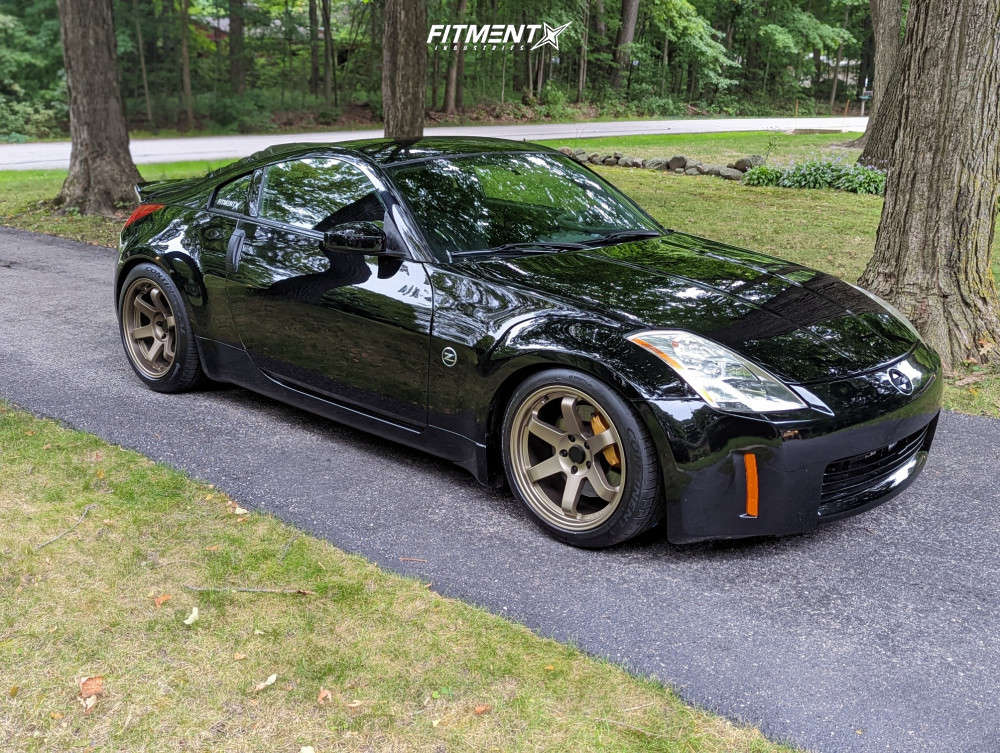 2003 Nissan 350Z Base with 18x9.5 AVID1 Av6 and Continental 245x40 on ...
