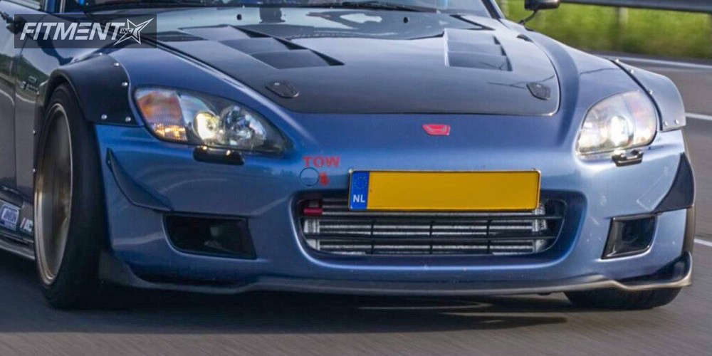 2002 Honda S2000 Base with 18x9.5 Cosmis Racing R1 and Yokohama 255x35 ...