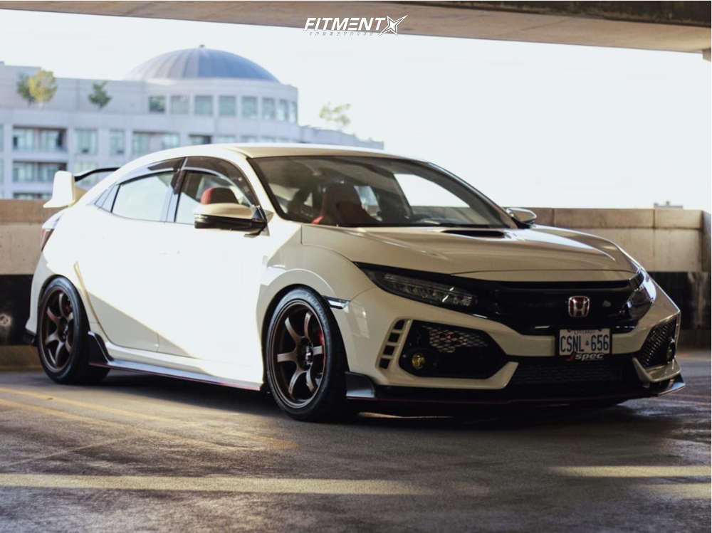 2018 Honda Civic Type R with 18x9.5 Gram Lights 57dr and Firestone ...