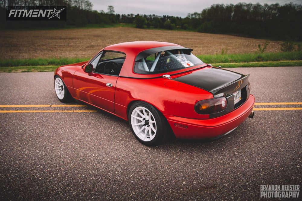 1995 Mazda MX-5 Miata Base with 15x9 Advanti Racing Storm S1 and ...
