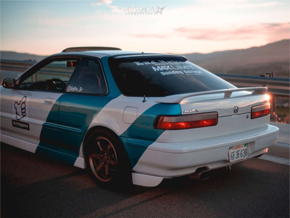 1991 Acura Integra LS with 15x7 Volk Te37 Sonic and Nitto 205x50 on ...