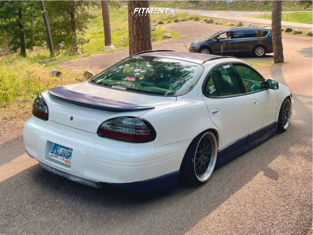 1999 Pontiac Grand Prix GTP with 18x8 Rays Engineering C39 Cerumo Sport ...