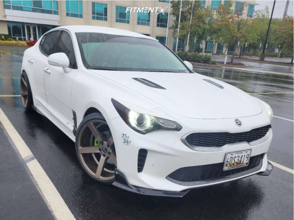 2019 Kia Stinger Base with 20x9.5 JNC Jnc026 and Nexen 245x35 on Stock ...