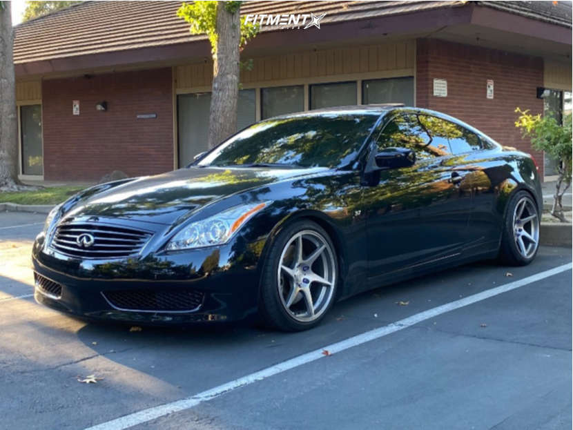 2009 INFINITI G37 Journey with 18x9.5 Anovia Titan and Vercelli 255x35 ...