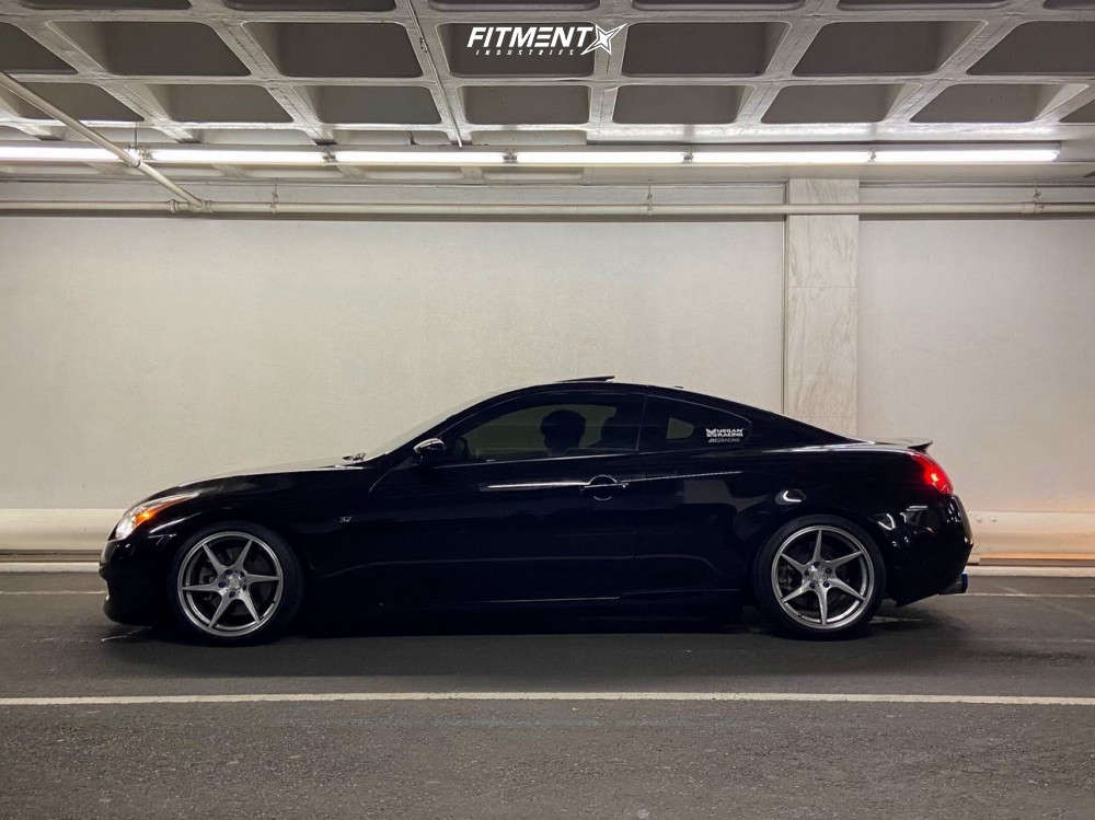 2009 INFINITI G37 Journey with 18x9.5 Anovia Titan and Vercelli 255x35 ...