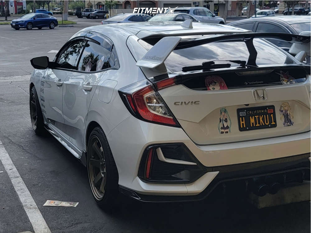 2020 Honda Civic Sport with 18x9.5 AVID1 Av6 and Continental 235x40 on ...