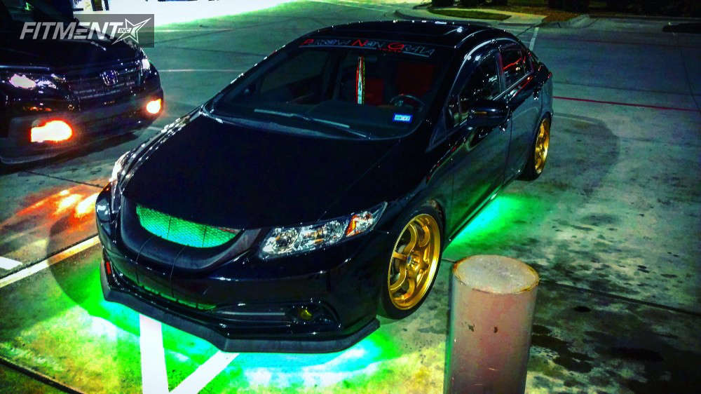 2014 Honda Civic Si with 18x8.5 AVID1 AV2 and Continental 225x40 on ...