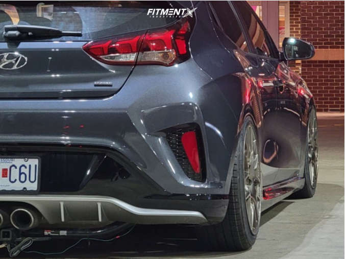 2020 Hyundai Veloster Turbo R-Spec with 18x8.5 Advanti Racing Vigoroso ...