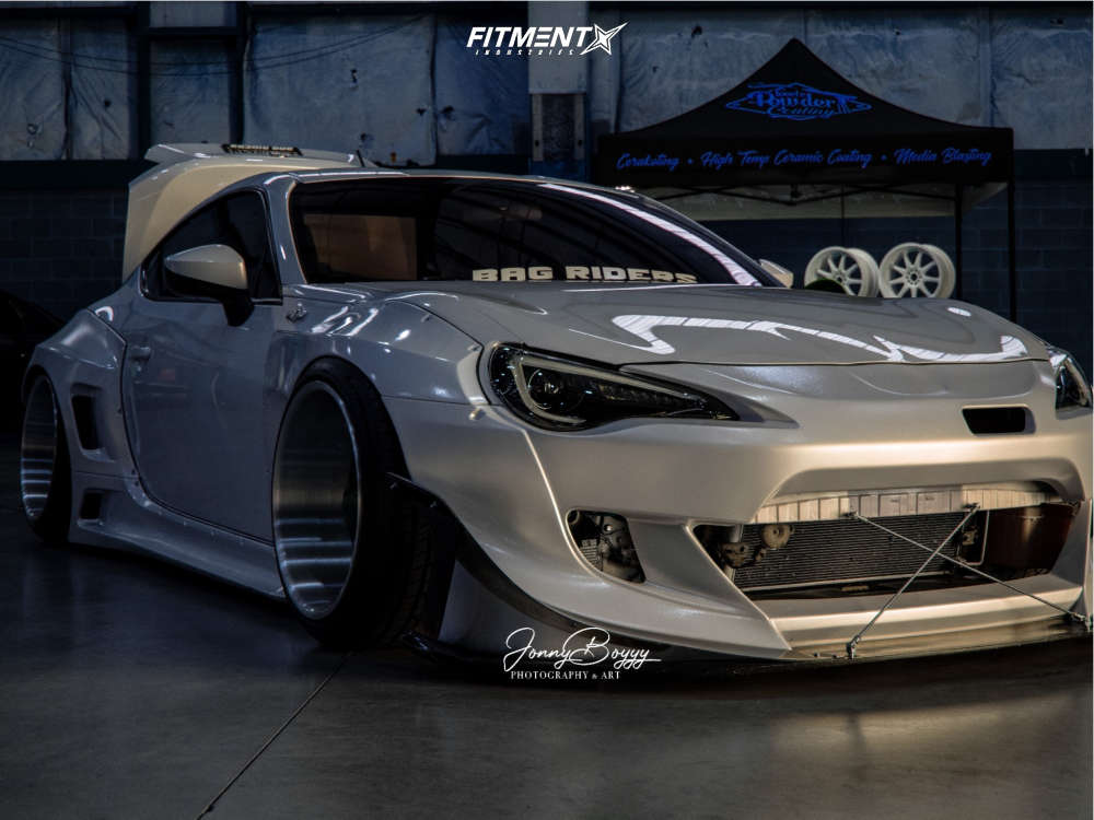 2014 Scion FR-S Base with 18x11 Work Vs Kf and Continental 265x35 on ...