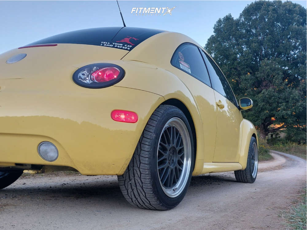 2004 Volkswagen Beetle GL with 18x8 Vors Vr8 and Toyo Tires 225x45 on ...