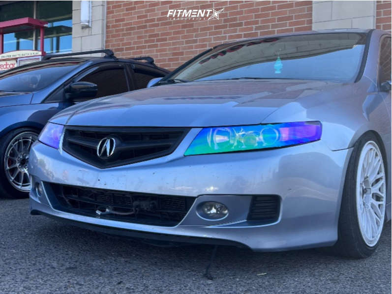 2006 Acura TSX Base with 18x8.5 AVID1 Av44 and Vercelli 225x40 on Coilovers | 2439395 | Fitment ...