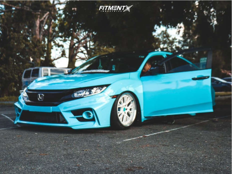 2017 Honda Civic EX-L with 18x8.5 ESR Cs11 and Cosmo 215x40 on Air ...