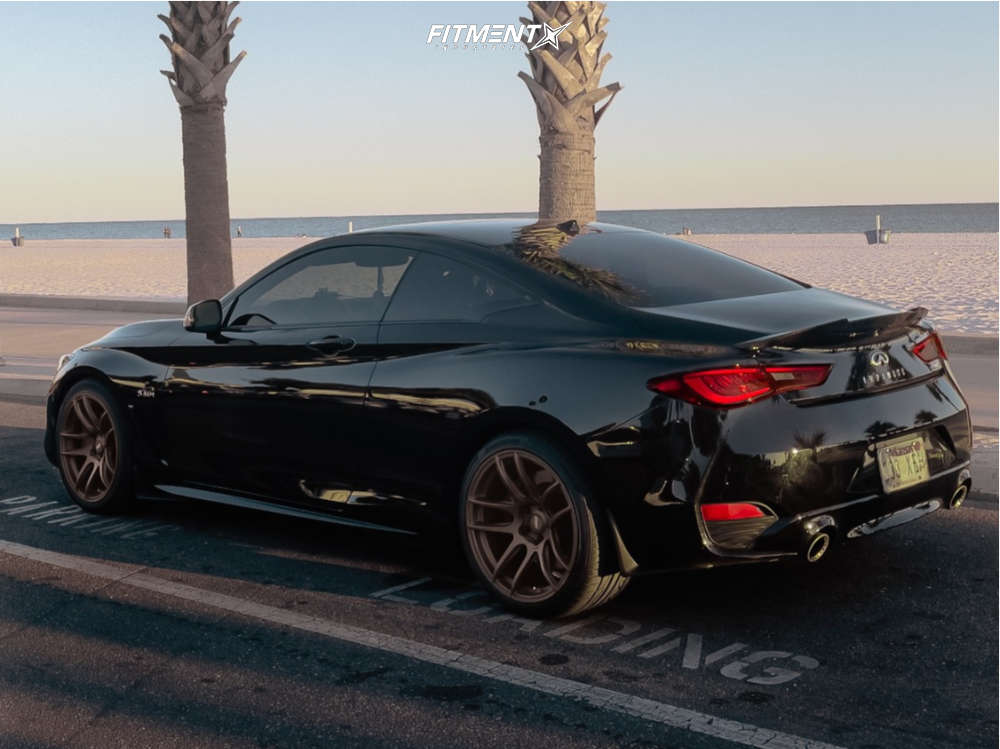 2017 INFINITI Q60 Red Sport 400 with 19x9.5 ESR Cs8 and Hankook 255x40 ...