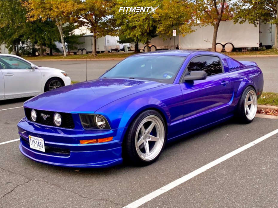 2007 Ford Mustang Base with 19x9.5 Aodhan Ds05 and Sailun 235x40 on ...