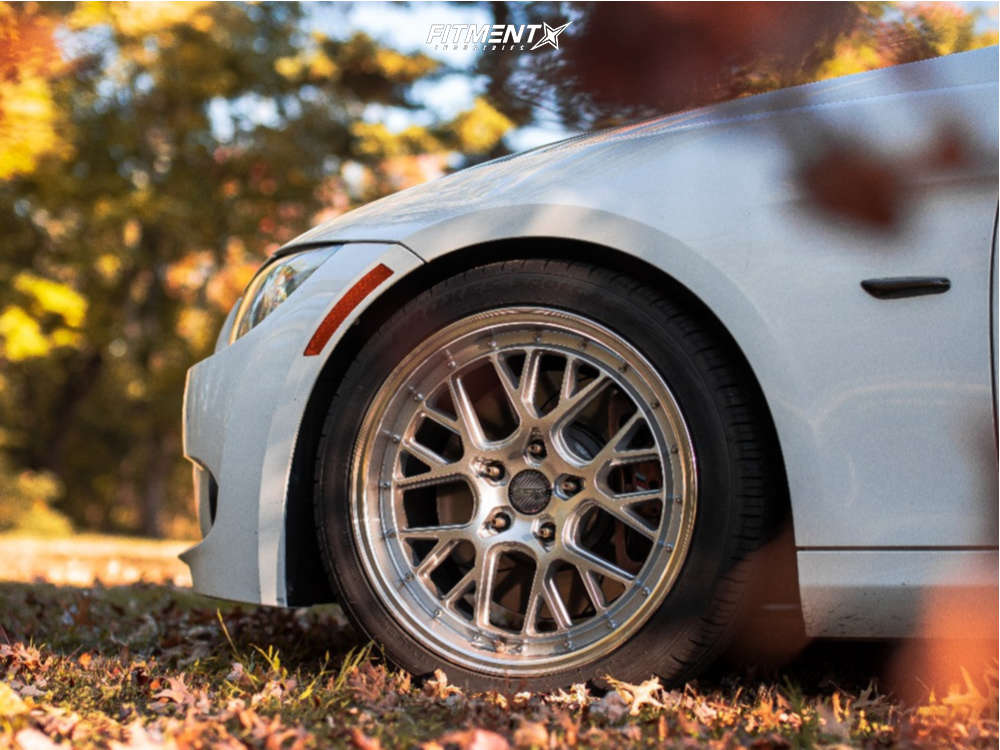 2013 BMW 335i Base with 18x8.5 ESR Cs11 and Toyo Tires 235x40 on Stock ...