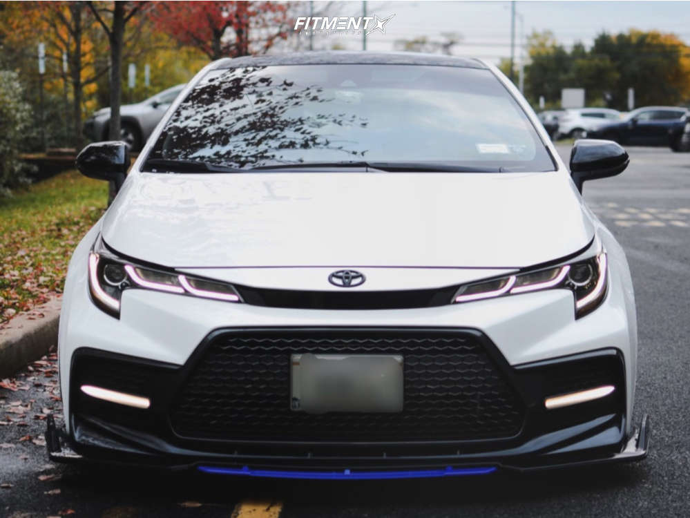 2020 Toyota Corolla XSE with 18x9.5 ESR Cs12 and Nitto 215x40 on Air ...