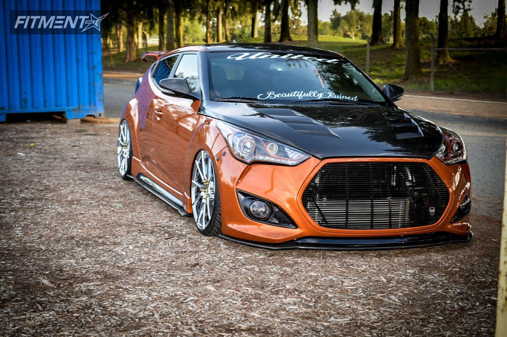 2013 Hyundai Veloster Turbo with 19x8.5 Avant Garde M652 and Delinte ...