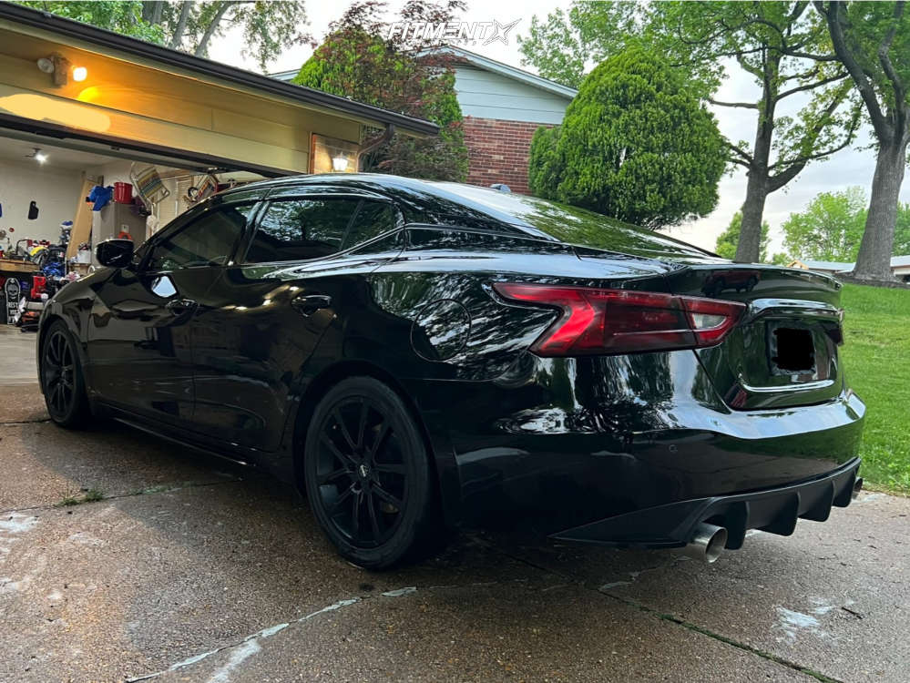 2017 Nissan Maxima SR with 18x8.5 Momo Quantum and Kelly 245x45 on ...